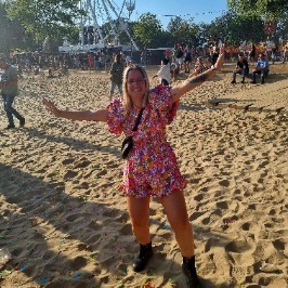 Stichting Alpe d’HuZes - Carmen de Feij